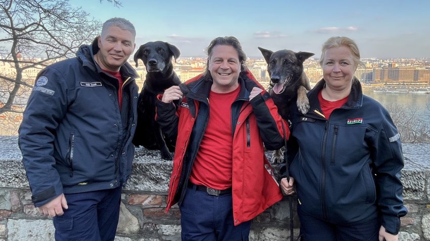 It's like you've gone to war” – HUNOR rescued 17 people from the rubble ...