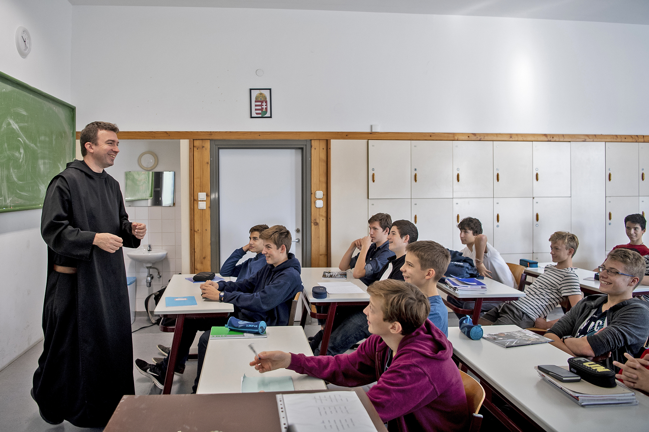 Ahol a kihívások fölemelnek – A Pannonhalmi Bencés Gimnázium több mint ...